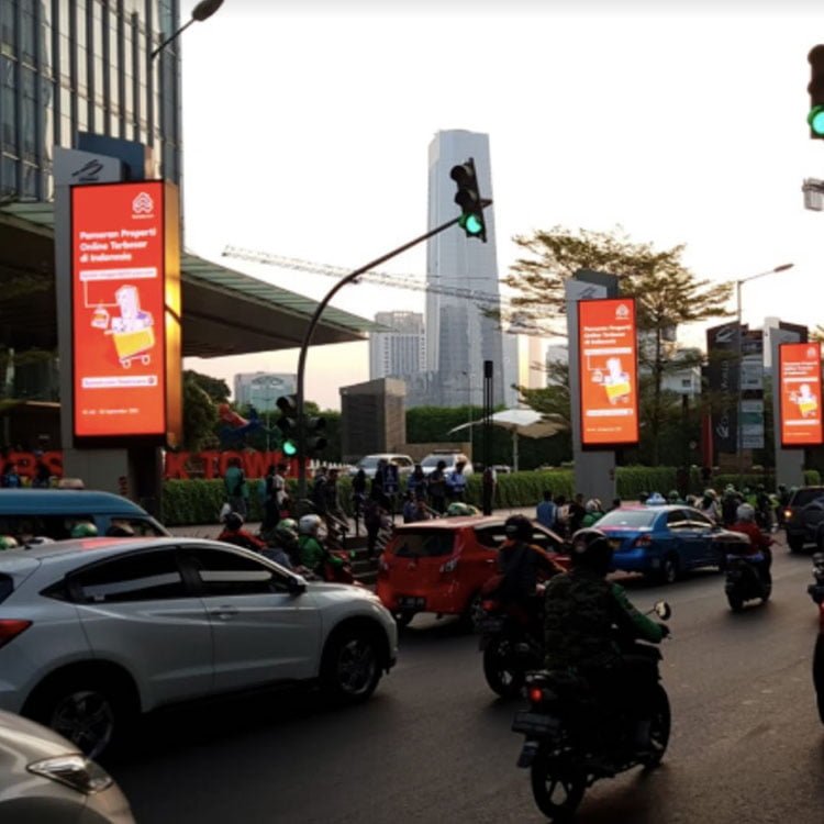 Mengenal Perbedaan OOH dan DOOH